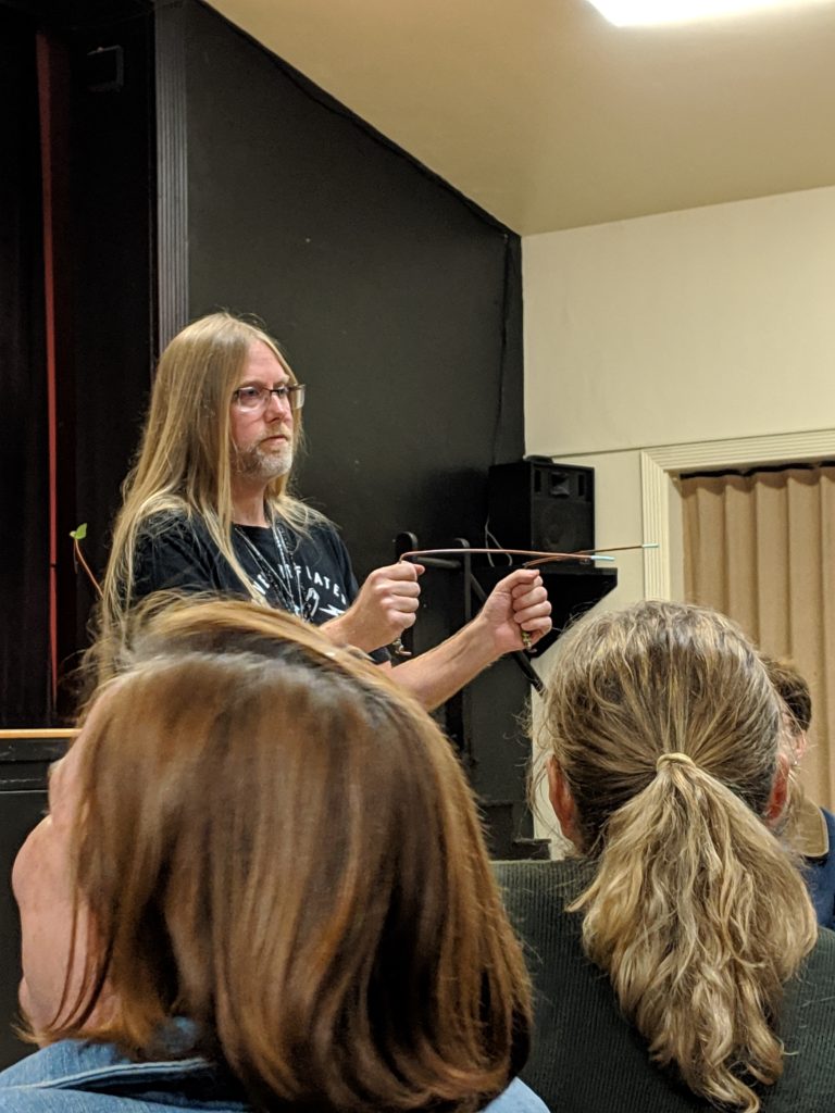 Paranormal Investigator Contacts Sarah Wilson – The Wilson Billboard